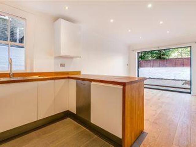 2 Bedrooms Flat for sale in Mirabel Road, London SW6