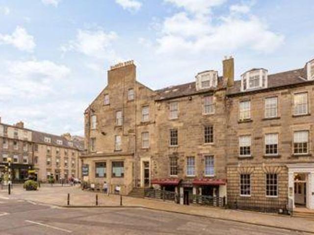 2 Bedrooms Flat for sale in North Castle Street, Edinburgh EH2