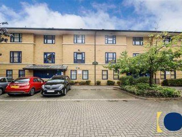 2 Bedrooms Flat for sale in North Row, Central Milton Keynes, Milton Keynes MK9