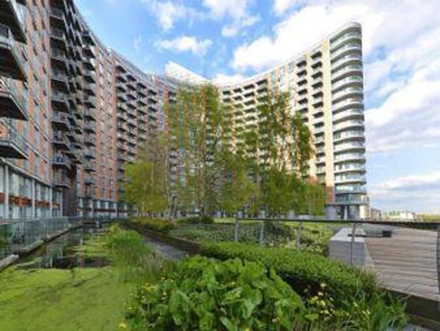 2 Bedrooms Flat for sale in New Providence Wharf, Canary Wharf E14