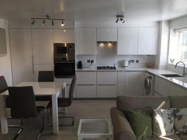 2 Bedrooms Flat for sale in Newcastle Street, Manchester M15