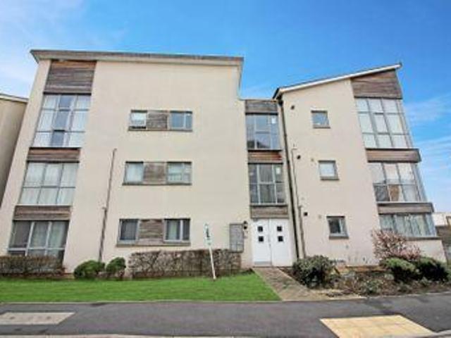 2 Bedrooms Flat for sale in Newfoundland Way, Portishead BS20