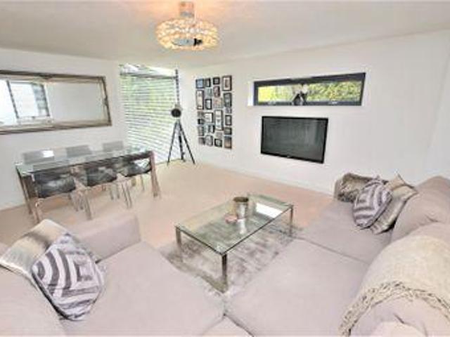 2 Bedrooms Flat for sale in Newsom, Hatfield Road, St.Albans AL1