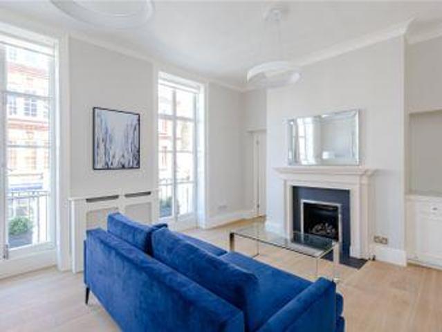 2 Bedrooms Flat for sale in Smith Street, London SW3