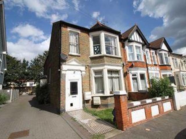 2 Bedrooms Flat for sale in South Avenue, Southend On Sea SS2