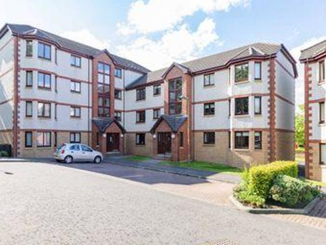 2 Bedrooms Flat for sale in South Elixa Place, Willowbrae, Edinburgh EH8