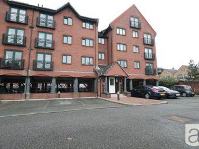 2 Bedrooms Flat for sale in South Ferry Quay, Liverpool L3