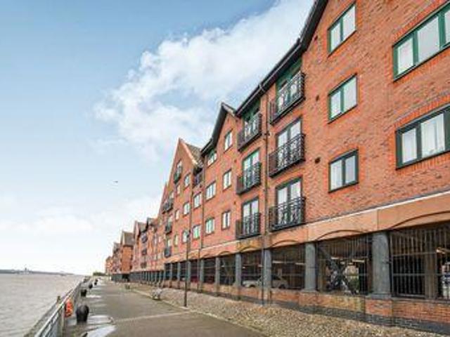 2 Bedrooms Flat for sale in South Ferry Quay, Liverpool L3