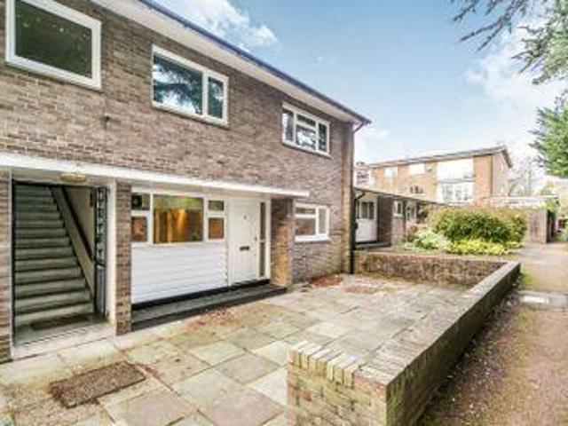 2 Bedrooms Flat for sale in Southcote Road, Reading RG30