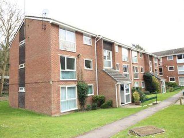 2 Bedrooms Flat for sale in Southcote Road, Reading RG30