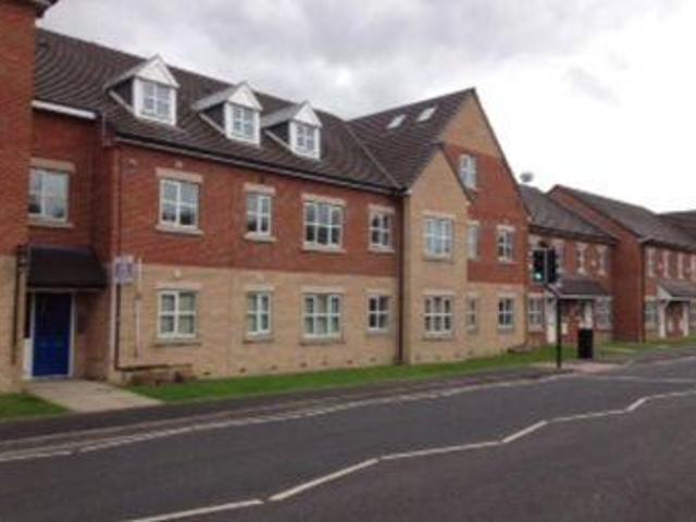 2 Bedrooms Flat for sale in Samuel Court, Barnsley S72
