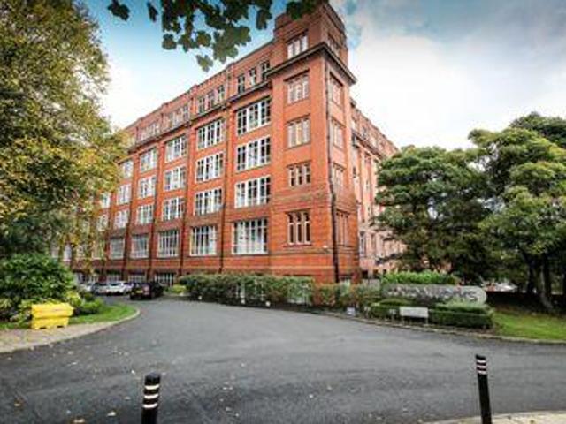 2 Bedrooms Flat for sale in Sand Banks, Blackburn Road, Bolton BL1
