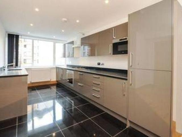 2 Bedrooms Flat for sale in Scarbrook Road, Croydon CR0