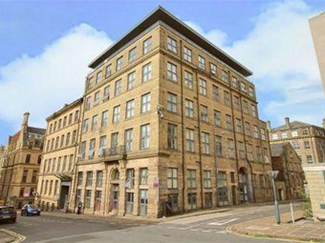 2 Bedrooms Flat for sale in Scoresby Street, Bradford, West Yorkshire BD1