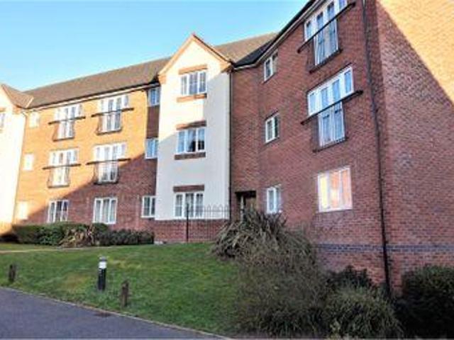 2 Bedrooms Flat for sale in Severn Rise, Rowley Regis B65