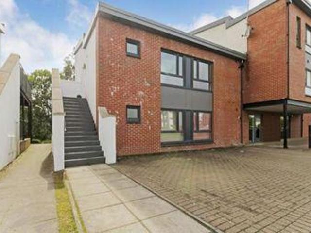 2 Bedrooms Flat for sale in Shuna Crescent, Ruchill, Glasgow G20
