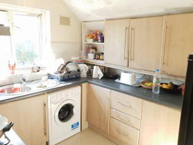 2 Bedrooms Flat for sale in Shaftesbury Ave, Harrow HA2