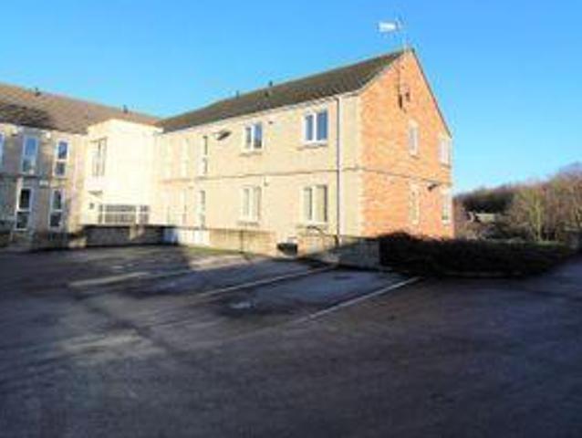 2 Bedrooms Flat for sale in Sheffield Road, Birdwell, Barnsley, South Yorkshire S70