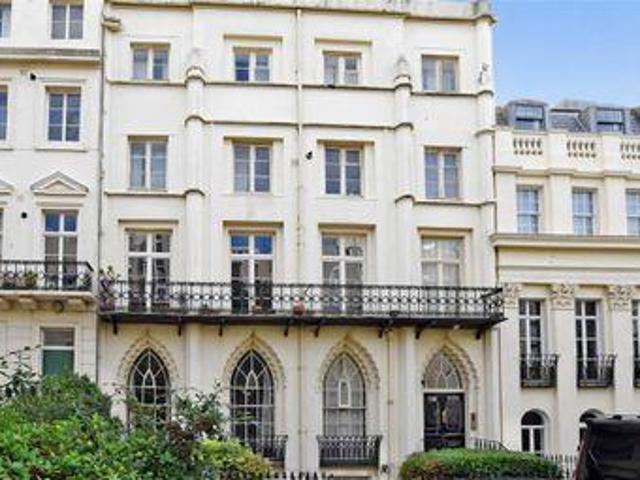 2 Bedrooms Flat for sale in Sillwood Place, Brighton, East Sussex BN1
