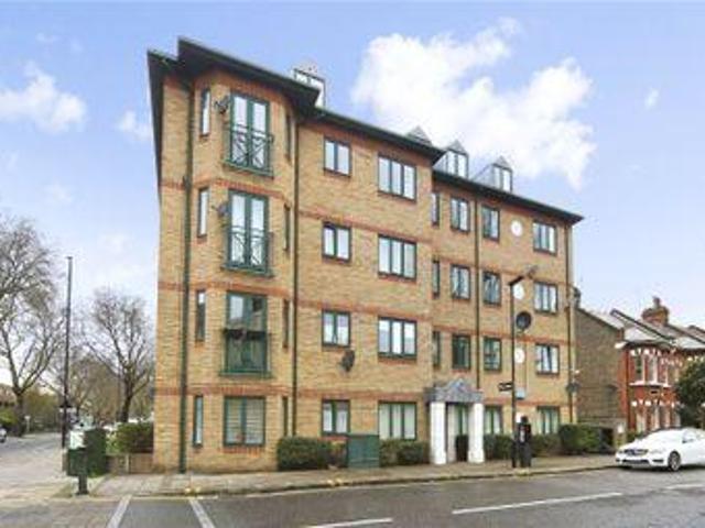 2 Bedrooms Flat for sale in Silver Crescent, Chiswick W4