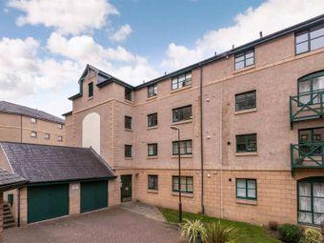 2 Bedrooms Flat for sale in Silvermills, Stockbridge, Edinburgh EH3