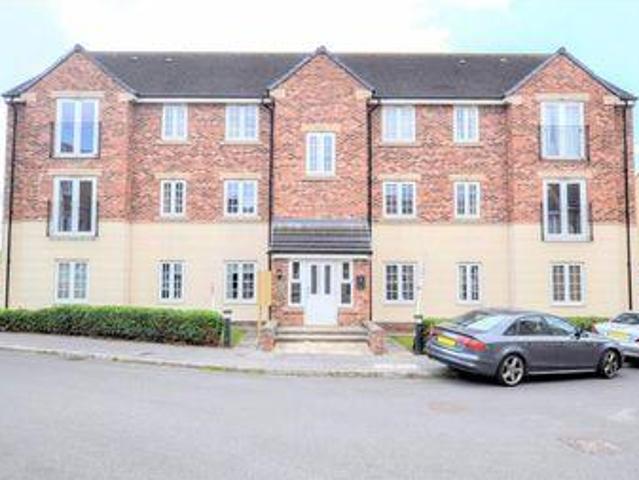 2 Bedrooms Flat for sale in Silverwood Road, Woolley Grange, Barnsley S75