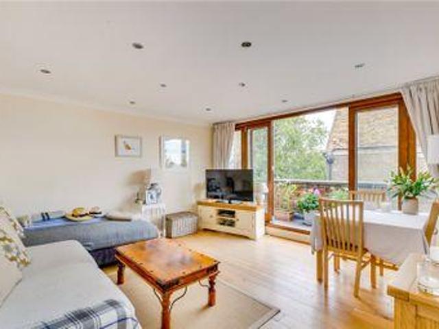 2 Bedrooms Flat for sale in Sinclair Gardens, London W14