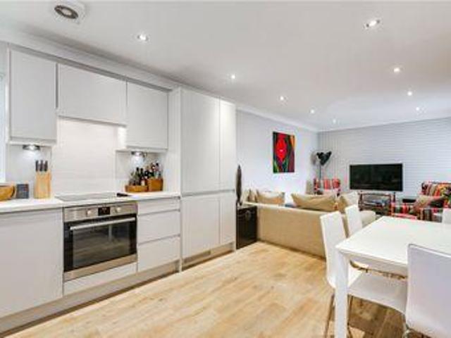 2 Bedrooms Flat for sale in Sir Oswald Stoll Mansions, 446 Fulham Road, London SW6