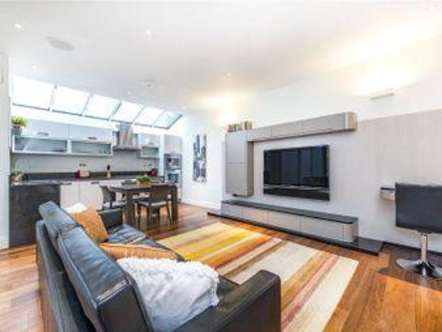 2 Bedrooms Flat for sale in St. Georges Square, London SW1V