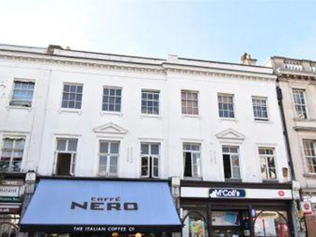 2 Bedrooms Flat for sale in St. James Road, Surbiton KT6