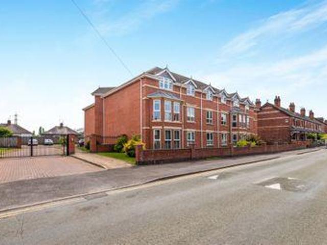 2 Bedrooms Flat for sale in St Leonards Place, St Leonards Avenue, Stafford ST17