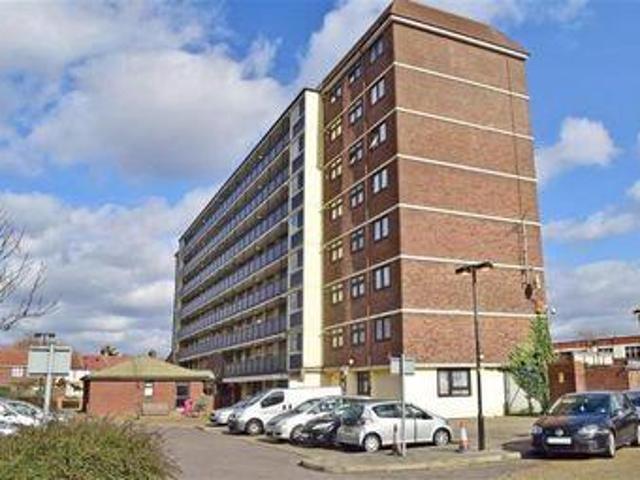 2 Bedrooms Flat for sale in St.Marys Court Melford Road, East Ham, London E6