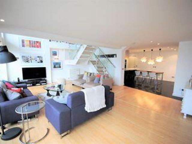 2 Bedrooms Flat for sale in St. Marys Parsonage, Manchester M3