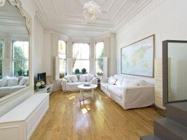 2 Bedrooms Flat for sale in St. Quintin Avenue, North Kensington W10