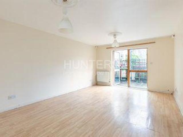 2 Bedrooms Flat for sale in Stafford Road, London NW6