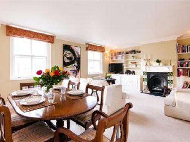 2 Bedrooms Flat for sale in Stanhope Mews West, London SW7