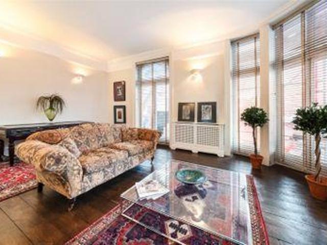 2 Bedrooms Flat for sale in Star & Garter Mansions, Lower Richmond Road, London SW15