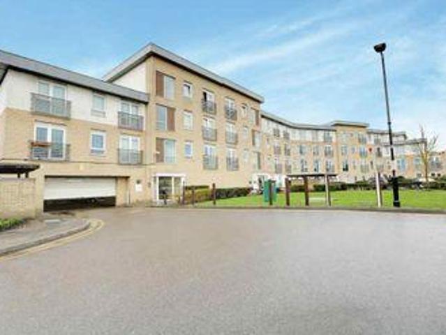 2 Bedrooms Flat for sale in Station Avenue, Southend On Sea SS2