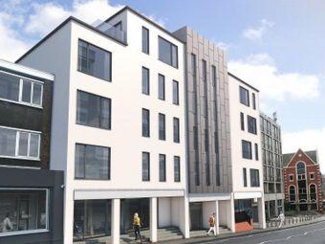 2 Bedrooms Flat for sale in Station Place, 114 118 Kings Road, Brentwood, Essex CM14