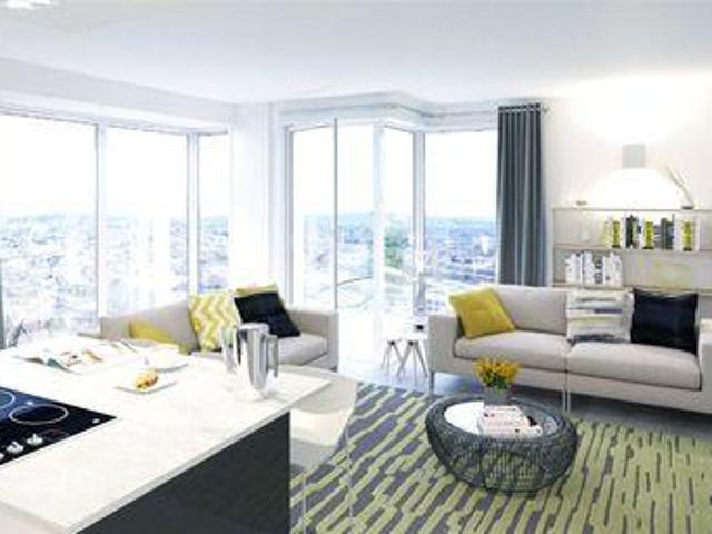 2 Bedrooms Flat for sale in Station Road, Edgware HA8