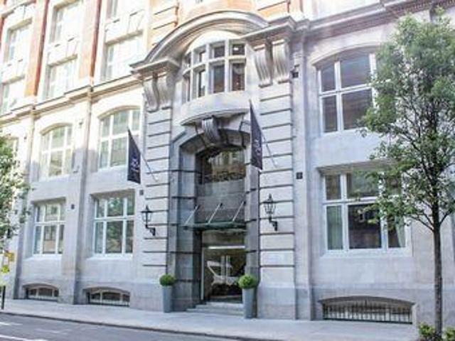 2 Bedrooms Flat for sale in Sterling Mansions, Leman Street, Aldgate E1