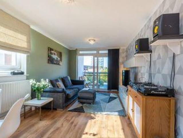 2 Bedrooms Flat for sale in Stockwell, Stockwell SW9