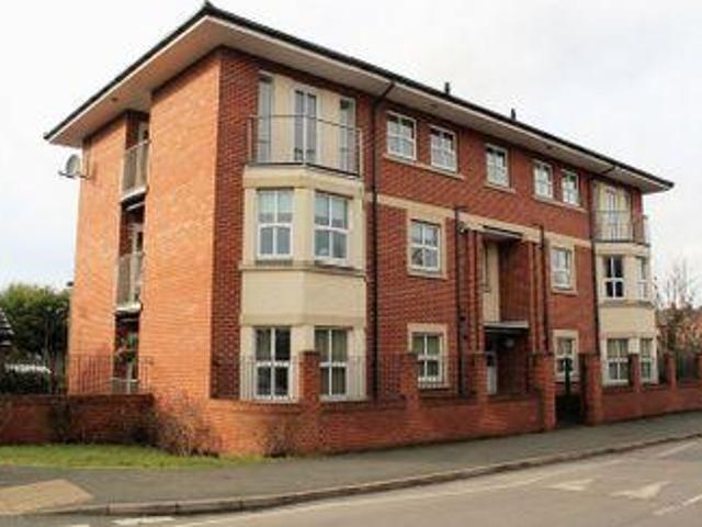 2 Bedrooms Flat for sale in Stockholm Road, Stockport SK3
