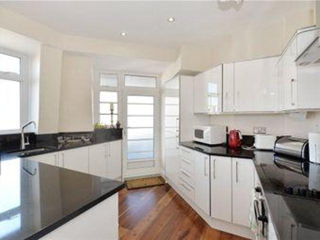 2 Bedrooms Flat for sale in Stourcliffe Street, London W1H