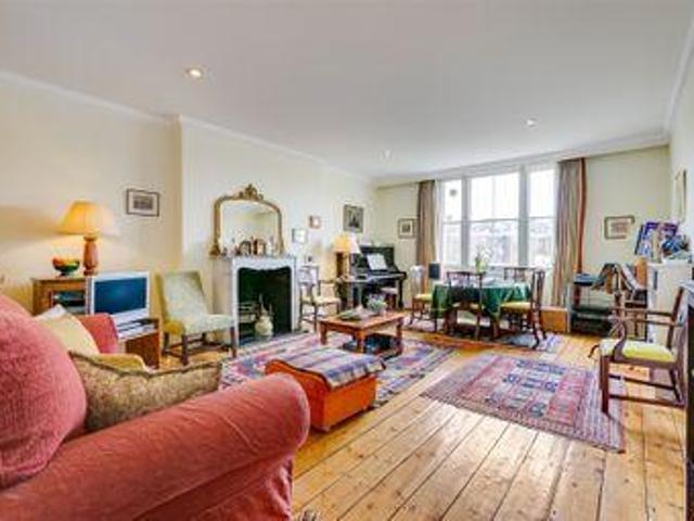 2 Bedrooms Flat for sale in Sutherland Avenue, London W9