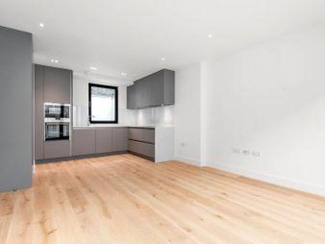 2 Bedrooms Flat for sale in Sudrey Street, London SE1