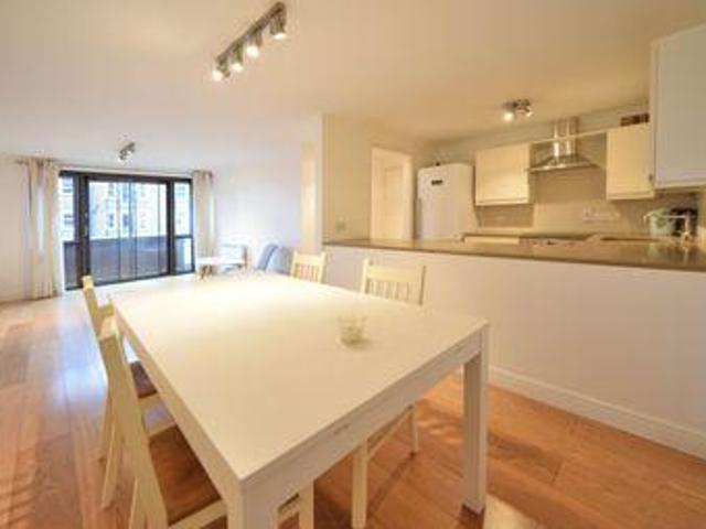 2 Bedrooms Flat for sale in Sullivan Court, 109 Earls Court Road, London SW5