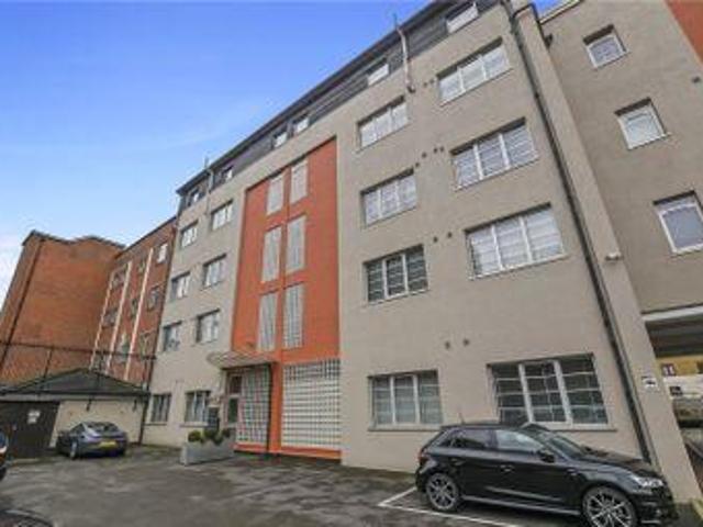 2 Bedrooms Flat for sale in Sunlight Square, Bethnal Green E2