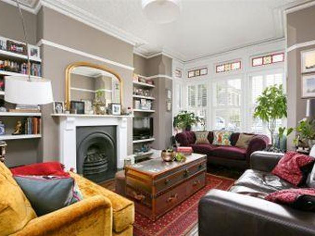 2 Bedrooms Flat for sale in Surrey Road, Bishopston, Bristol BS7