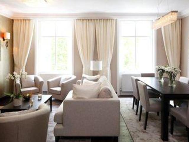 2 Bedrooms Flat for sale in Sussex Gardens, Hyde Park, London W2